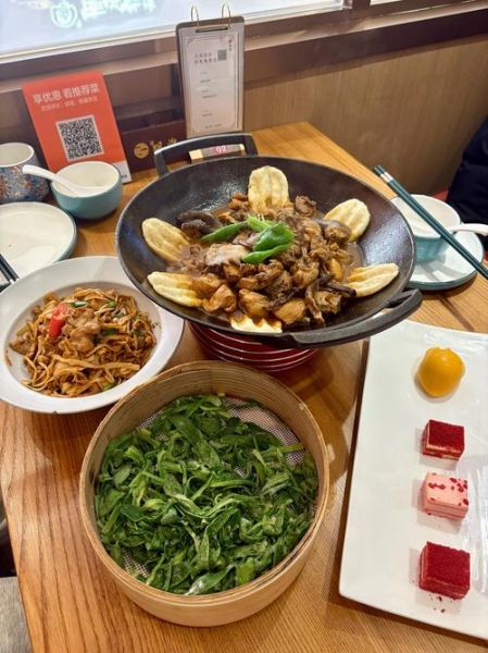 信阳菜怎么做才正宗_信阳菜有哪些经典菜谱-第1张图片-山城妙识 信阳菜怎么做才正宗_信阳菜有哪些经典菜谱-第1张图片-山城妙识