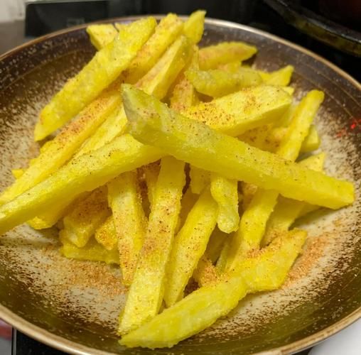 薯条怎么炸才脆_炸薯条用冷冻还是现切-第2张图片-山城妙识