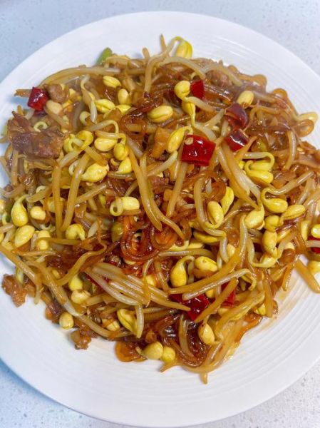 豆芽菜炒粉条怎么炒不粘锅_家常做法窍门-第1张图片-山城妙识 豆芽菜炒粉条怎么炒不粘锅_家常做法窍门-第1张图片-山城妙识