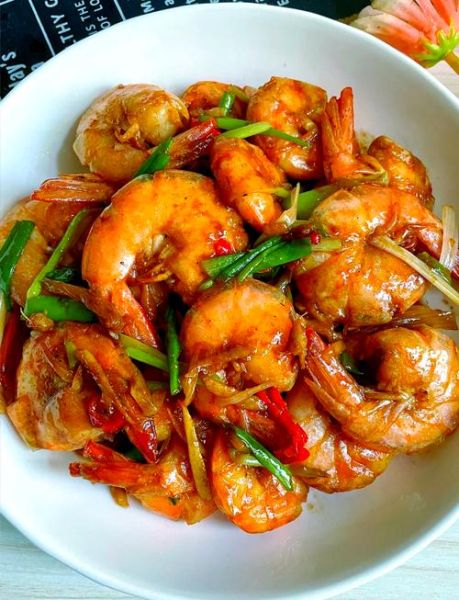 油焖大虾怎么做最入味_油焖大虾入味技巧-第1张图片-山城妙识