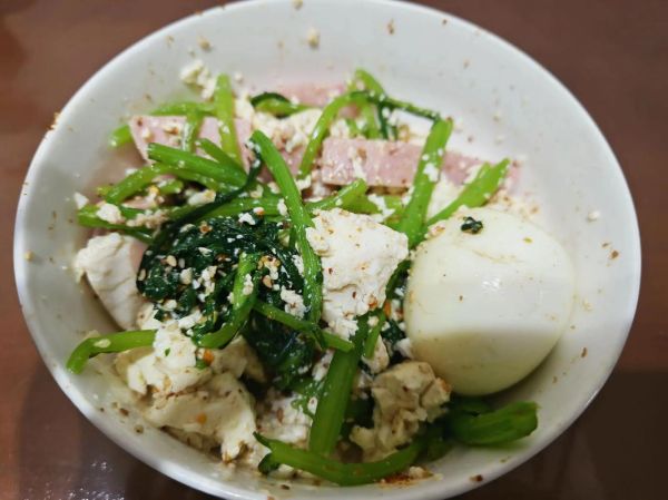 茼蒿鸡蛋汤怎么做好喝_茼蒿鸡蛋汤的做法窍门-第2张图片-山城妙识 茼蒿鸡蛋汤怎么做好喝_茼蒿鸡蛋汤的做法窍门-第2张图片-山城妙识