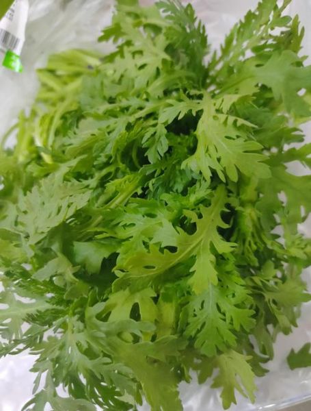 茼蒿鸡蛋汤怎么做好喝_茼蒿鸡蛋汤的做法窍门-第3张图片-山城妙识 茼蒿鸡蛋汤怎么做好喝_茼蒿鸡蛋汤的做法窍门-第3张图片-山城妙识