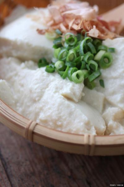家常水豆腐怎么做_水豆腐嫩滑不碎技巧-第3张图片-山城妙识