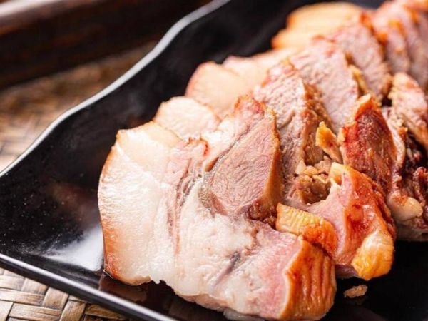 卤猪头肉的做法及配料_如何去除腥味-第2张图片-山城妙识 卤猪头肉的做法及配料_如何去除腥味-第2张图片-山城妙识