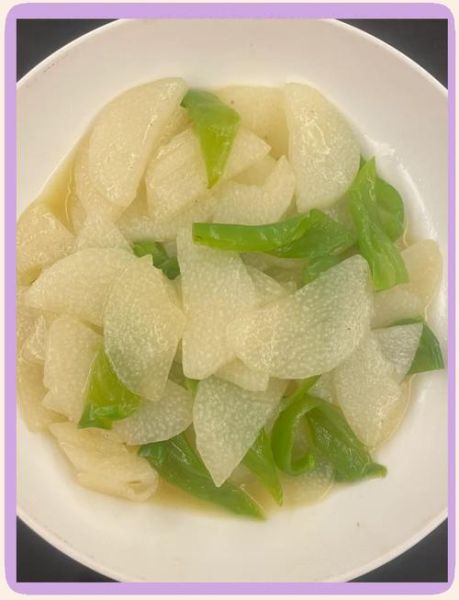 辣椒炒山药怎么炒好吃_山药炒辣椒要不要焯水-第1张图片-山城妙识 辣椒炒山药怎么炒好吃_山药炒辣椒要不要焯水-第1张图片-山城妙识