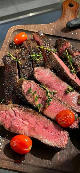 在家怎么煎牛排_煎牛排用什么锅最好-第1张图片-山城妙识