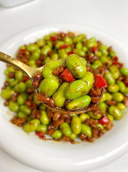 炒毛豆要先焯几分钟水_焯水后怎么炒才翠绿入味-第3张图片-山城妙识 炒毛豆要先焯几分钟水_焯水后怎么炒才翠绿入味-第3张图片-山城妙识