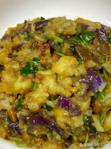 土豆拌茄子怎么做_土豆拌茄子热量高吗-第1张图片-山城妙识