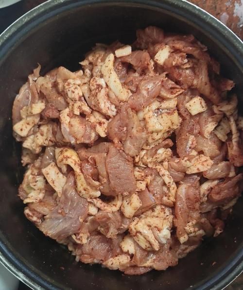 家庭灌香肠的配方_一斤肉放多少盐-第2张图片-山城妙识 家庭灌香肠的配方_一斤肉放多少盐-第2张图片-山城妙识