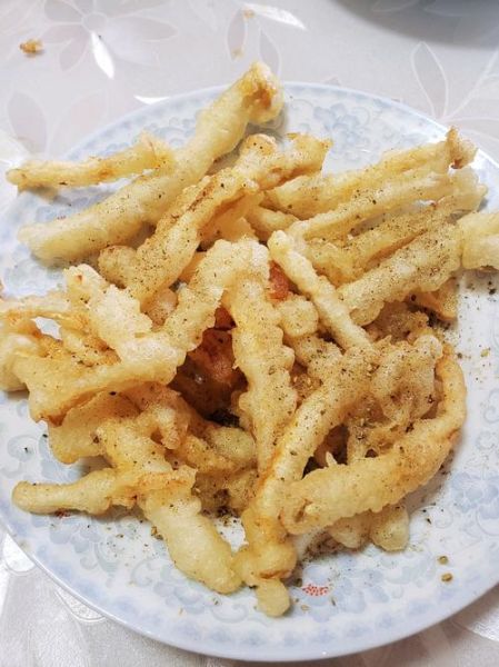 椒盐鸡腿菇怎么做_椒盐鸡腿菇热量高吗-第1张图片-山城妙识 椒盐鸡腿菇怎么做_椒盐鸡腿菇热量高吗-第1张图片-山城妙识