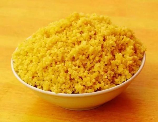 吃黄米饭会死人吗_黄米饭中毒真相-第1张图片-山城妙识