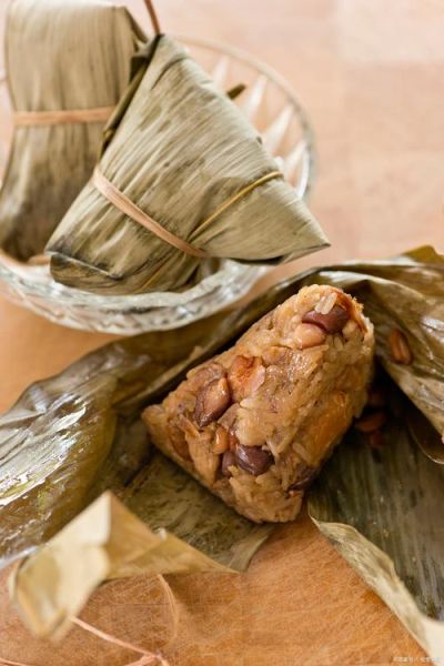 五香咸肉粽配料有哪些_怎么选最香-第2张图片-山城妙识