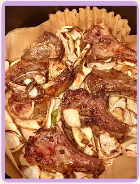 锡纸烤羊排怎么做_羊排腌制多久入味-第3张图片-山城妙识