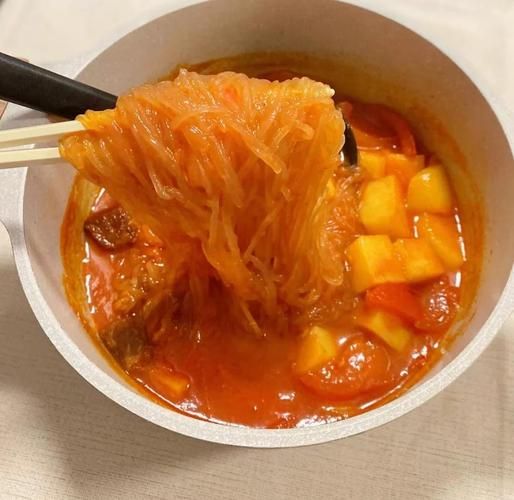 番茄牛肉粉丝汤怎么做_番茄牛肉粉丝汤的家常做法-第2张图片-山城妙识
