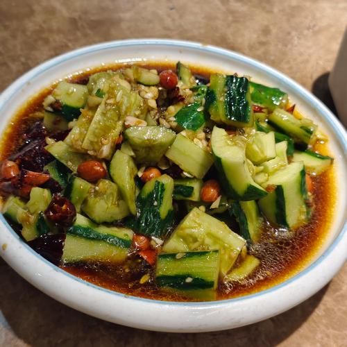 刀拍凉拌黄瓜怎么做_刀拍凉拌黄瓜家常做法-第1张图片-山城妙识 刀拍凉拌黄瓜怎么做_刀拍凉拌黄瓜家常做法-第1张图片-山城妙识