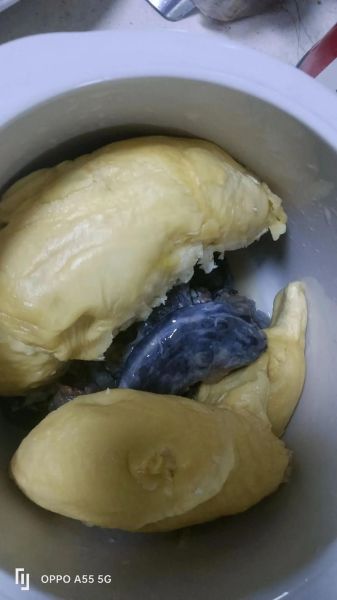 吃榴莲的7大禁忌_榴莲炖鸡能一起吃吗-第1张图片-山城妙识 吃榴莲的7大禁忌_榴莲炖鸡能一起吃吗-第1张图片-山城妙识