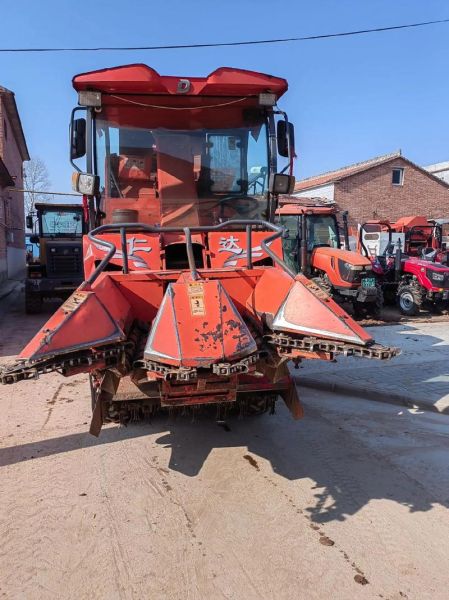 玉米秸秆收割机多少钱一台_玉米秸秆收割机哪种好-第3张图片-山城妙识