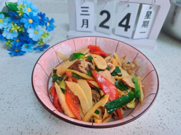 春笋烧肉怎么做_春笋烧肉的家常做法大全-第3张图片-山城妙识