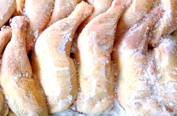 冷冻鸡腿怎么做好吃_冷冻鸡腿解冻后怎么做不柴-第2张图片-山城妙识