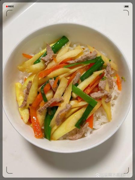 茭白炒肉片怎么做_茭白炒肉片用焯水吗-第3张图片-山城妙识 茭白炒肉片怎么做_茭白炒肉片用焯水吗-第3张图片-山城妙识