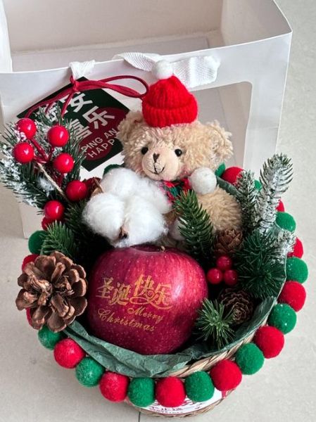 圣诞节送女生什么礼物有意义_女生最想收到的圣诞礼物-第1张图片-山城妙识