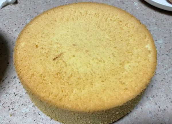 微波炉戚风蛋糕怎么做_为什么塌陷-第3张图片-山城妙识