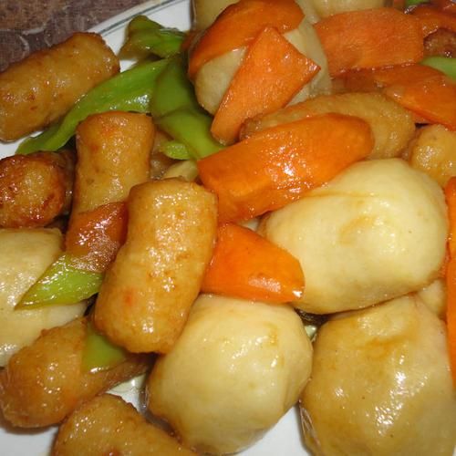 鱼丸炒三鲜怎么做_鱼丸炒三鲜的家常做法-第2张图片-山城妙识