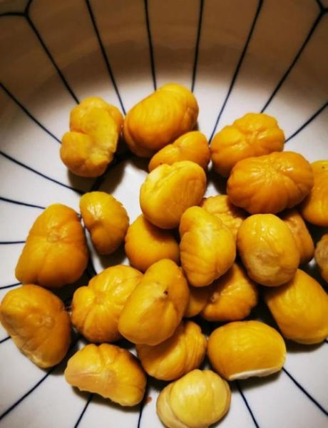 生板栗怎么剥皮_生板栗快速去皮技巧-第2张图片-山城妙识