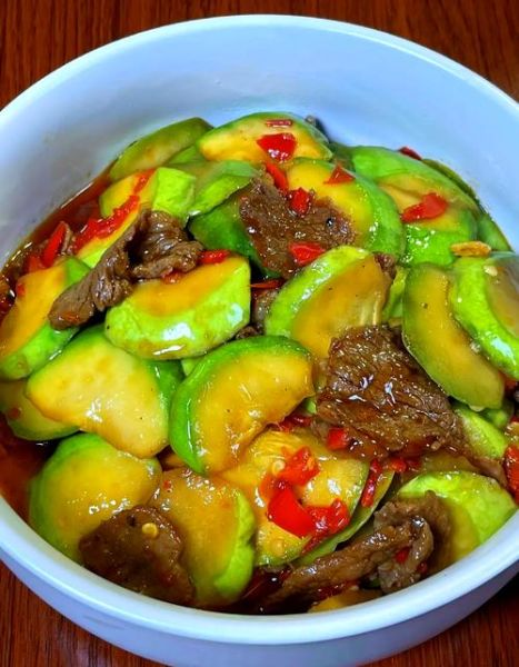 西葫芦怎么炒好吃_西葫芦家常做法视频-第1张图片-山城妙识