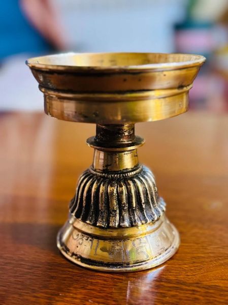 酥油灯是什么油做的_酥油灯用的酥油成分-第2张图片-山城妙识