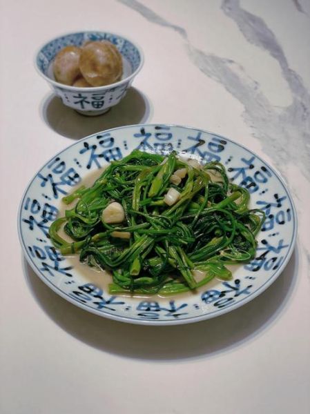 腐乳炒通菜怎么做_通菜炒腐乳要不要焯水-第3张图片-山城妙识