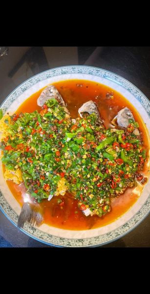 凉拌鲫鱼怎么做_凉拌鲫鱼正宗做法-第2张图片-山城妙识