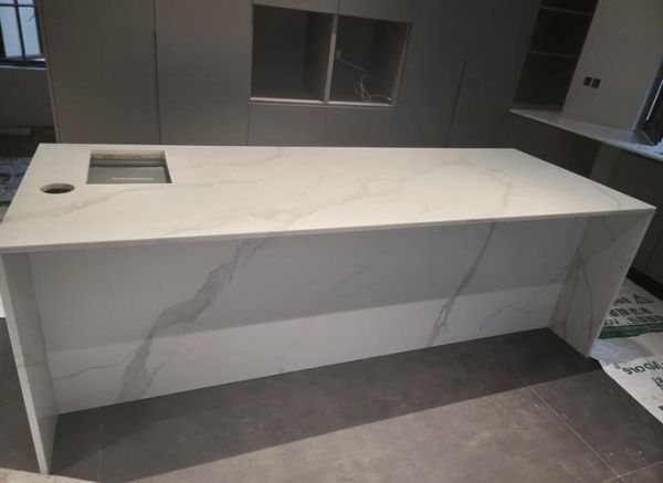 鱼肚白石英石多少钱一平_鱼肚白石英石优缺点-第1张图片-山城妙识 鱼肚白石英石多少钱一平_鱼肚白石英石优缺点-第1张图片-山城妙识