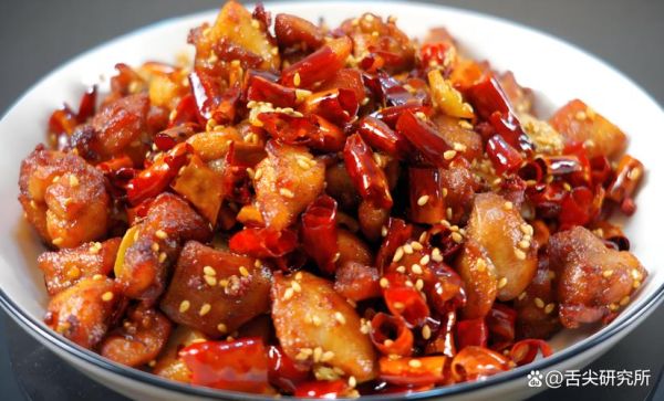 干炒辣子鸡怎么做_干炒辣子鸡正宗做法-第1张图片-山城妙识 干炒辣子鸡怎么做_干炒辣子鸡正宗做法-第1张图片-山城妙识