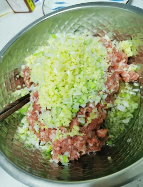 羊肉丸子汤的做法_羊肉丸子汤配料窍门-第3张图片-山城妙识