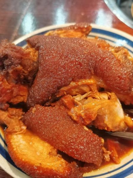 虎皮肘子怎么做_虎皮肘子家常做法-第1张图片-山城妙识