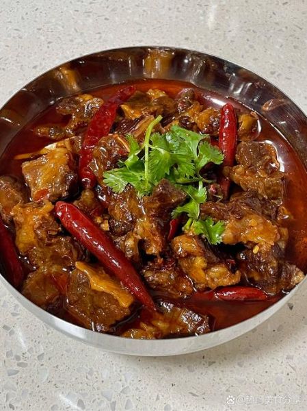 红烧牛肉怎么炖才软烂_红烧牛肉软烂的窍门-第2张图片-山城妙识
