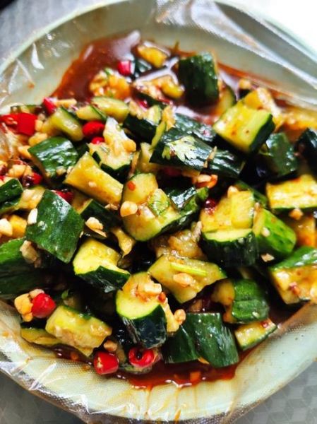 凉拌黄瓜怎么做_小学生作文800字-第2张图片-山城妙识 凉拌黄瓜怎么做_小学生作文800字-第2张图片-山城妙识