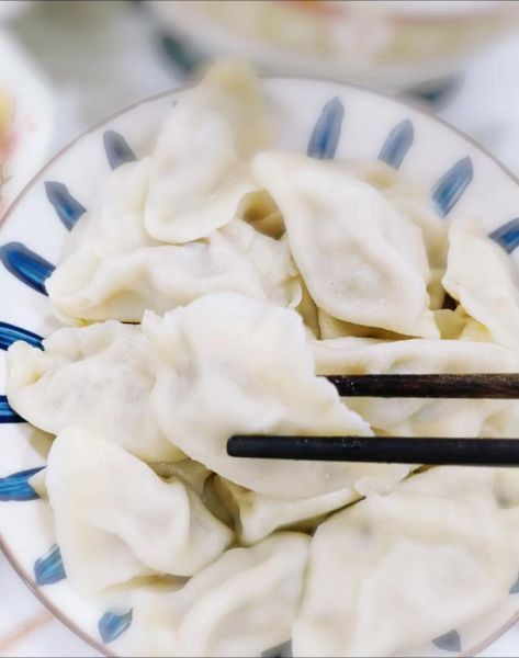 牛肉馅饺子配什么菜最好吃_牛肉饺子馅加什么蔬菜最香-第3张图片-山城妙识 牛肉馅饺子配什么菜最好吃_牛肉饺子馅加什么蔬菜最香-第3张图片-山城妙识