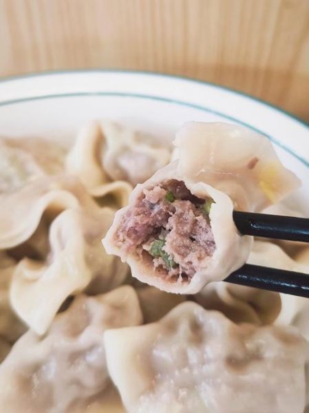 牛肉馅饺子配什么菜最好吃_牛肉饺子馅加什么蔬菜最香-第1张图片-山城妙识 牛肉馅饺子配什么菜最好吃_牛肉饺子馅加什么蔬菜最香-第1张图片-山城妙识