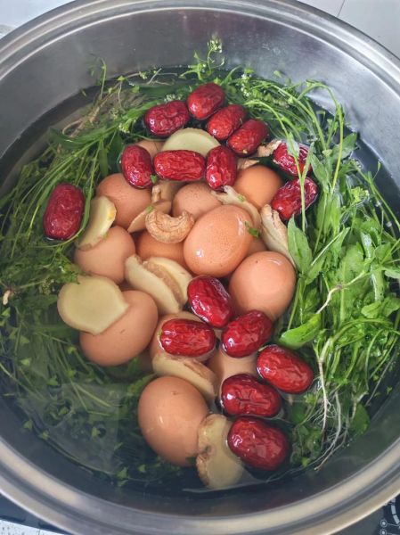 三月三煮鸡蛋用什么野菜_荠菜花地菜做法-第1张图片-山城妙识 三月三煮鸡蛋用什么野菜_荠菜花地菜做法-第1张图片-山城妙识