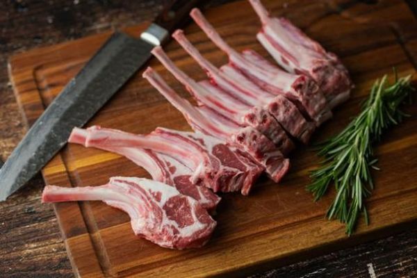 烤箱烤羊排需要多长时间_烤箱烤羊排的温度是多少-第2张图片-山城妙识 烤箱烤羊排需要多长时间_烤箱烤羊排的温度是多少-第2张图片-山城妙识