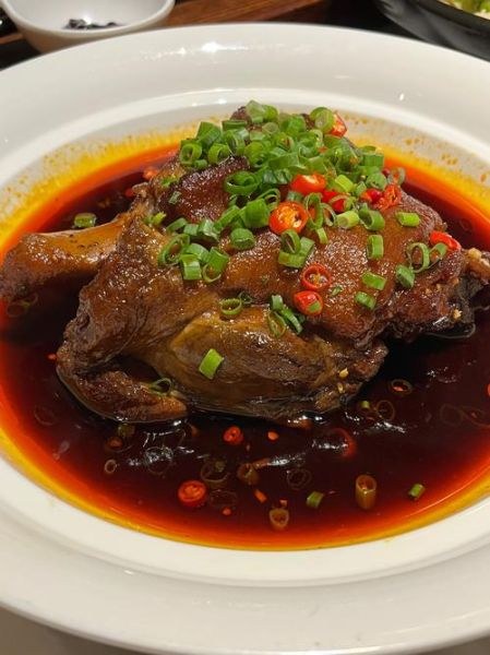 肘子烩菜怎么做_肘子烩菜的家常做法-第2张图片-山城妙识