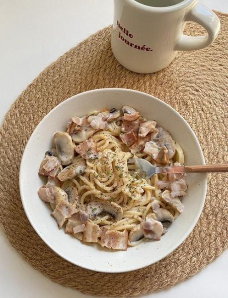 蘑菇奶油意面怎么做_正宗配方比例-第1张图片-山城妙识