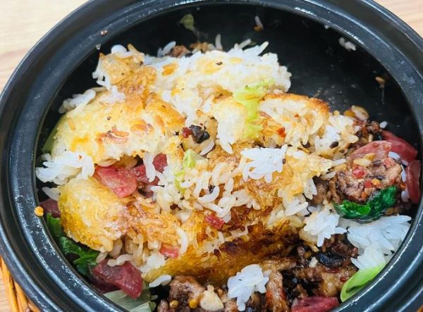 自制煲仔饭怎么做_煲仔饭锅巴怎么形成-第1张图片-山城妙识