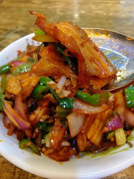 包菜回锅肉盖浇饭怎么做_包菜回锅肉盖浇饭热量高吗-第3张图片-山城妙识 包菜回锅肉盖浇饭怎么做_包菜回锅肉盖浇饭热量高吗-第3张图片-山城妙识