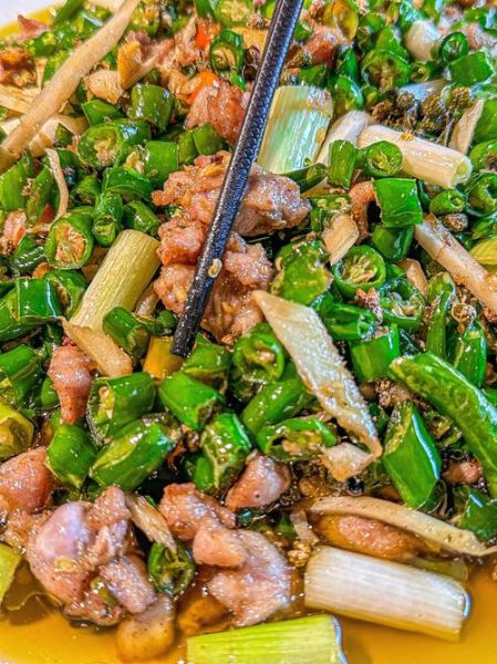 尖椒兔的做法_川菜尖椒兔怎么做才嫩-第3张图片-山城妙识