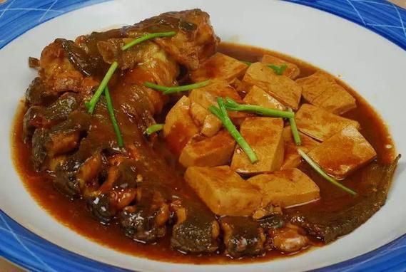 家常鲶鱼豆腐怎么做才最正宗_鲶鱼豆腐最正宗的做法-第3张图片-山城妙识