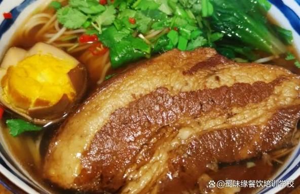 学做面条培训学校哪家好_学面条技术要多久-第3张图片-山城妙识 学做面条培训学校哪家好_学面条技术要多久-第3张图片-山城妙识