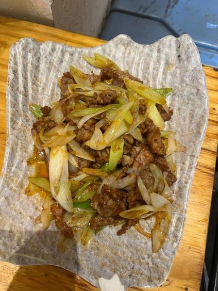 大葱爆牛肉怎么做_大葱爆牛肉用什么部位-第2张图片-山城妙识 大葱爆牛肉怎么做_大葱爆牛肉用什么部位-第2张图片-山城妙识